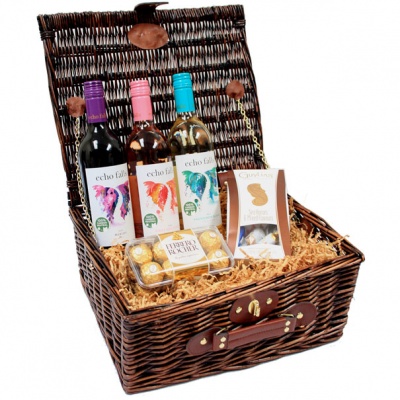 Complete Gift Kits-Wicker Hampers, Shred, Basket Bag, Bow & Tag