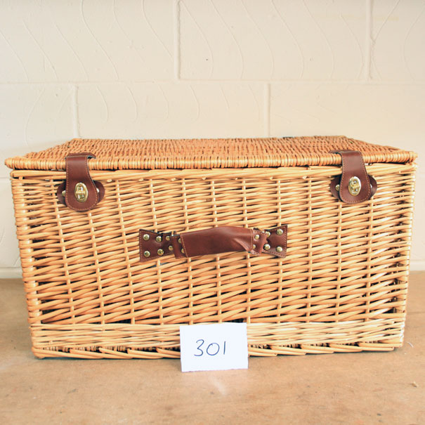 ASSORTED SECONDS - non returnable (Box Number 301)